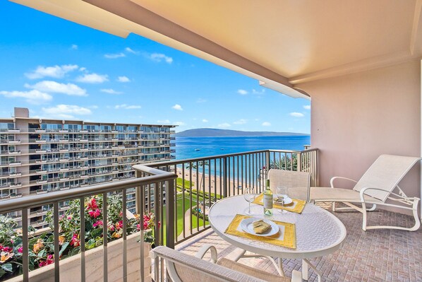 Beautiful 11th Floor Oceanview Sunny Studio 1115 - Kaanapali | Vrbo