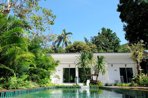 Whalecome Aonang Resort - Ao Nang