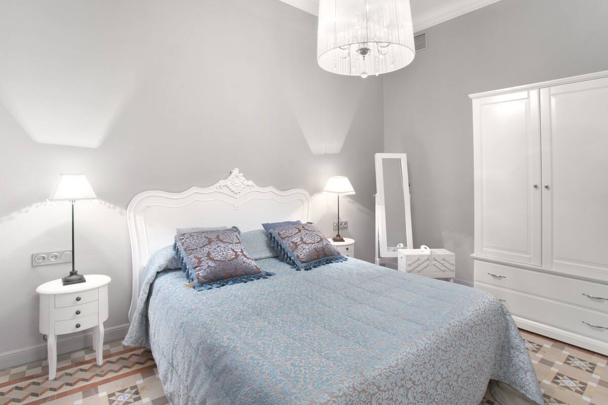 Apartamento superluxo, 2 quartos | Frigobar, cofres nos quartos, cortinas blackout