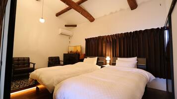 Casa (Private Vacation Home) | 2 quartos, escrivaninha, cortinas blackout