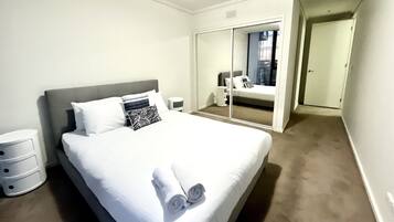 Apartamento Cidade, 2 quartos | Roupa de alta qualidade, com decoração personalizada