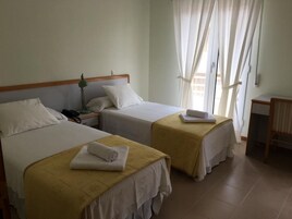 Wi-fi grátis, roupa de cama fornecida