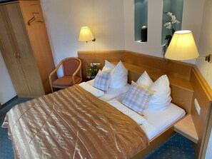 Quarto Duplo | Secretária, secretária adequada para computadores portáteis 