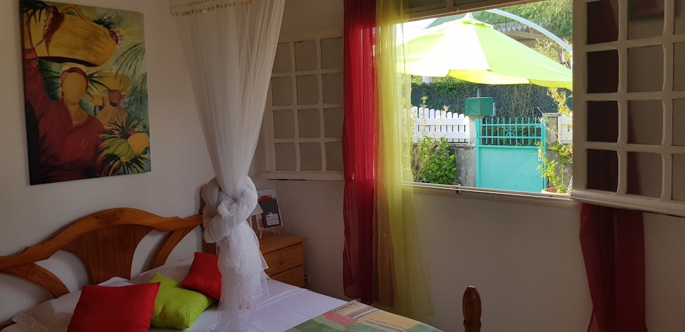 Ticolo2 F2 De 40m2 à 500m De La Plage - Guadeloupe