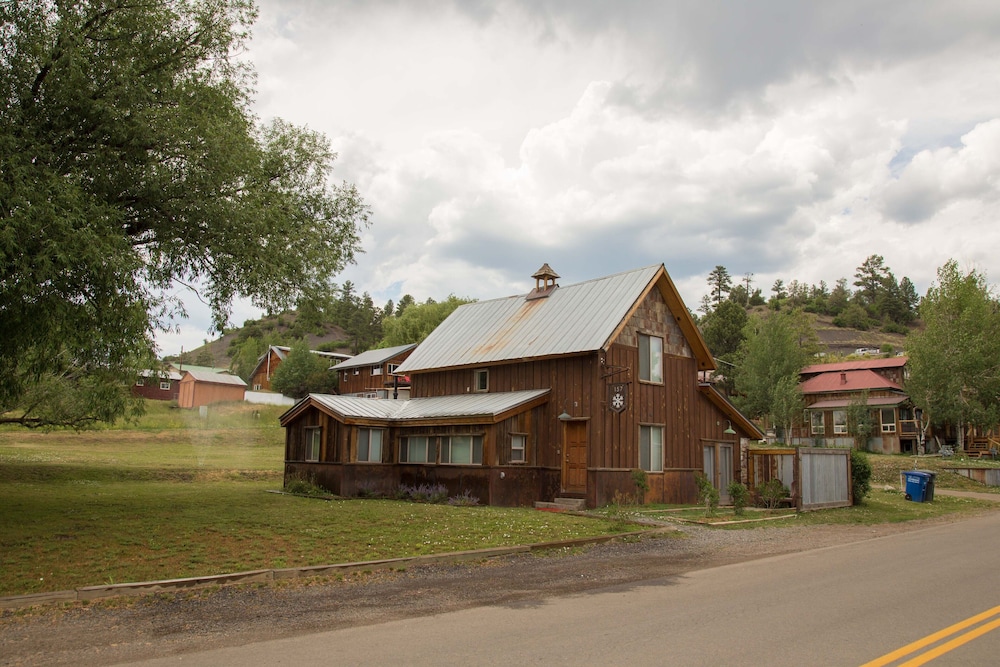 100 Year Old Home In Historic Downtown - Pagosa Springs, CO