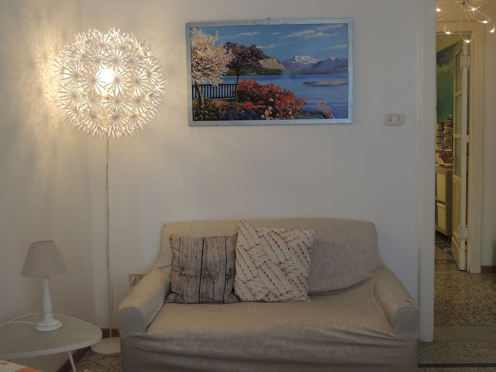 Comfortable Apartment In The Center Of Catania, Near The Sea - Sicily