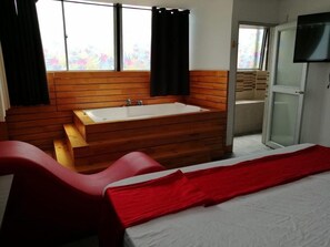 Ferros/tábuas de passar roupa, Wi-Fi de cortesia, roupa de cama