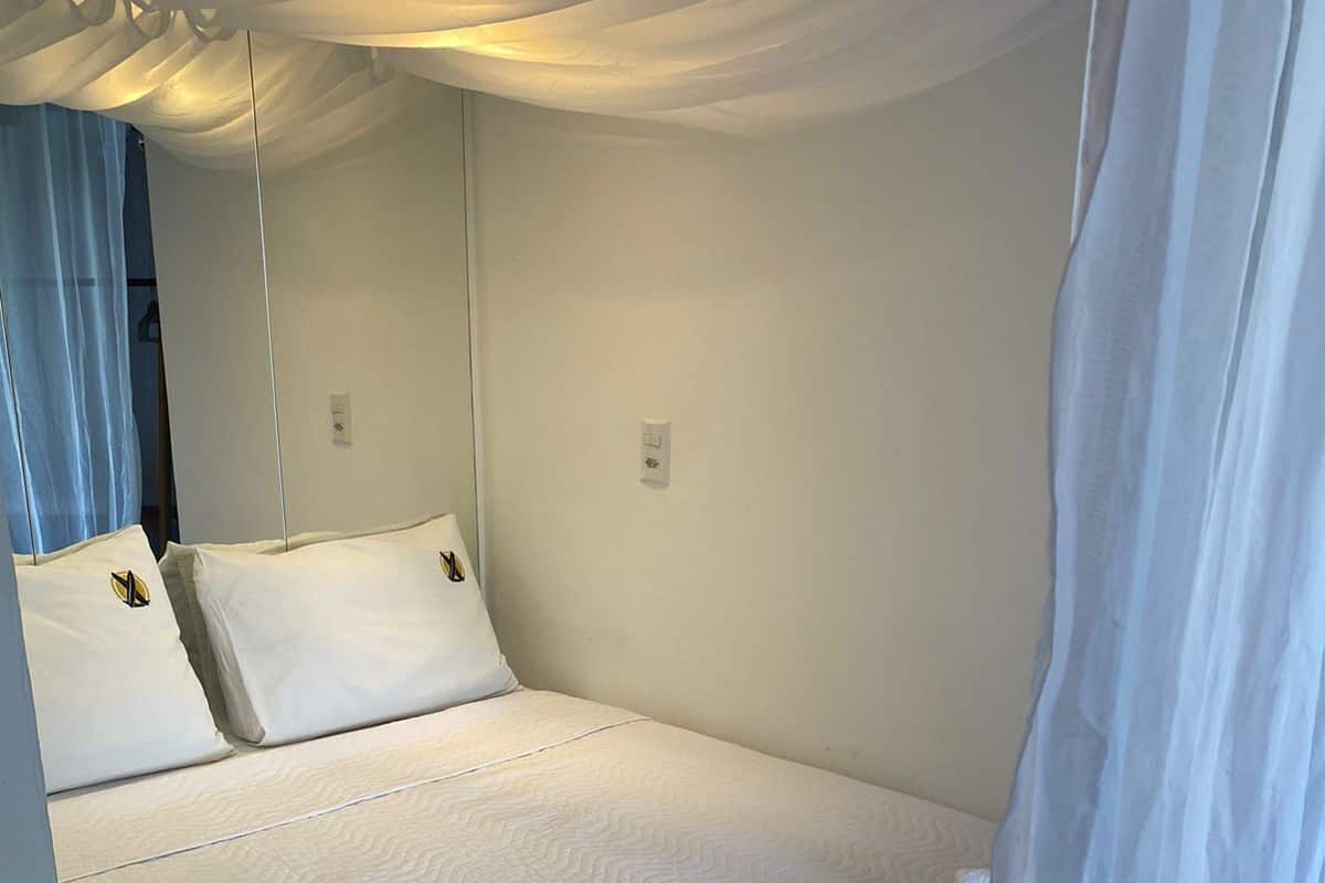 Quarto de Luxo, 1 cama de casal | Wi-fi grátis, roupa de cama fornecida 