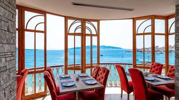 Zona de pequenos-almoços