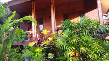 Quarto Duplo ou Twin Standard | Com decoração personalizada, com mobília individualizada