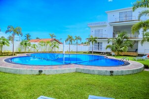 Piscina externa