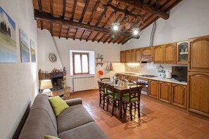 Apartamento Comfort, cozinha, vista para o vale | Cozinha privada | Uma placa de cozinha, uma cafeteira/bule, uma chaleira elétrica 