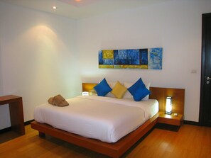 3 quartos, cofres nos quartos, berços (sobretaxa)