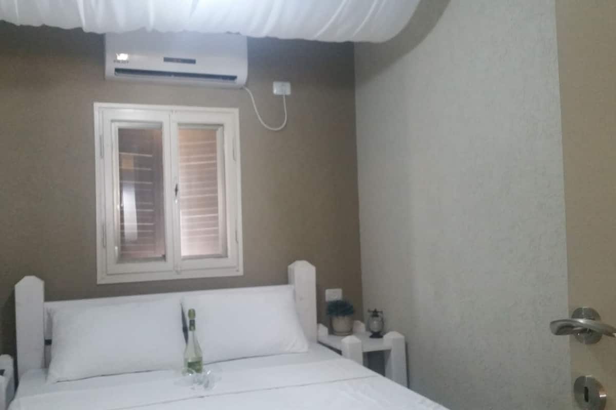 Berços/camas para crianças grátis, Wi-fi grátis