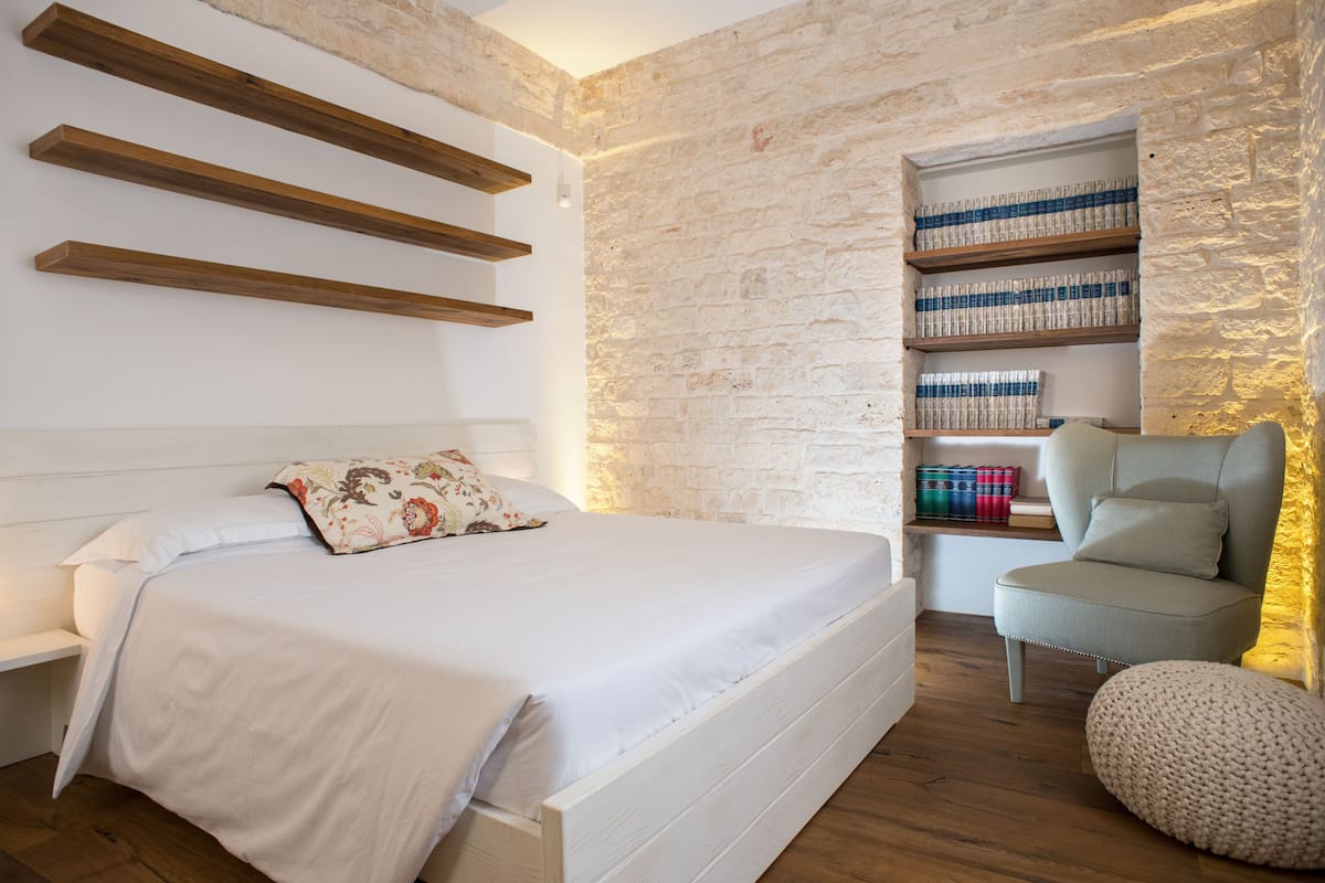 Suite Deluxe, no edifício anexo | 2 quartos, roupa de alta qualidade, edredões de penas, cofre no quarto