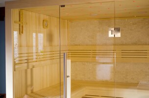 Sauna, banheira de hidromassagem, banho turco 