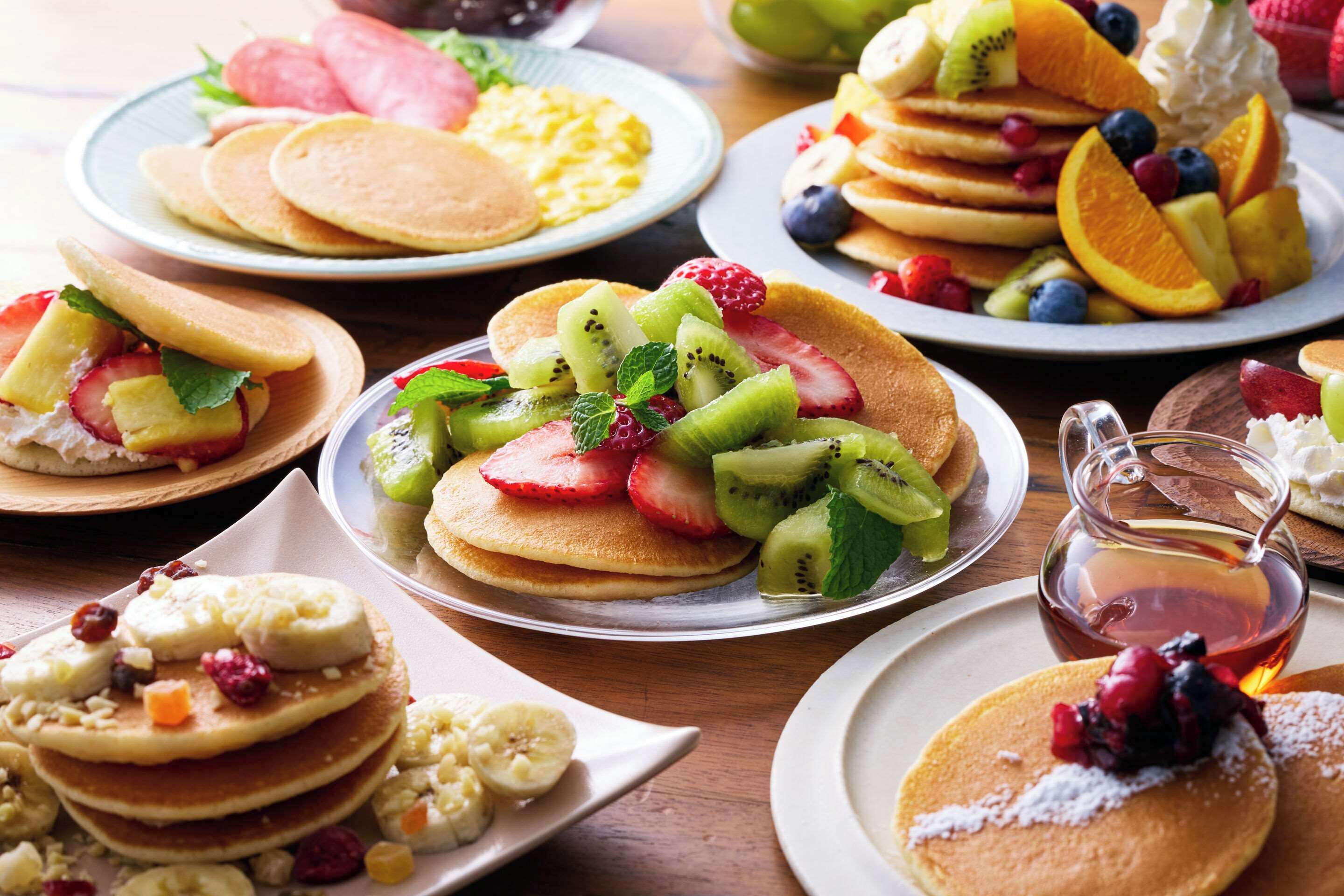 Pequeno-almoço tipo buffet aos fins de semana (1800 JPY por pessoa) 