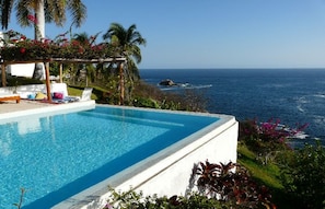 Piscina externa