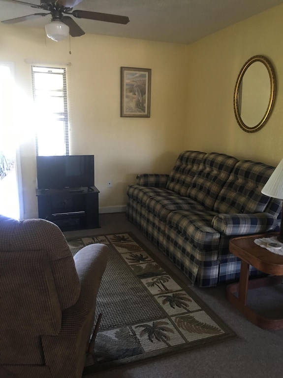 Cozy 1 Bedroom On The Water!apt.#2 - 더네딘