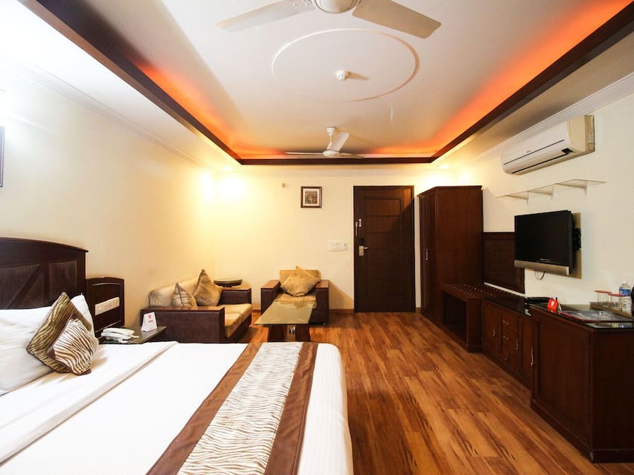 Quarto casal ou duplo executivo, 1 cama de casal, para não fumantes | Sala de estar