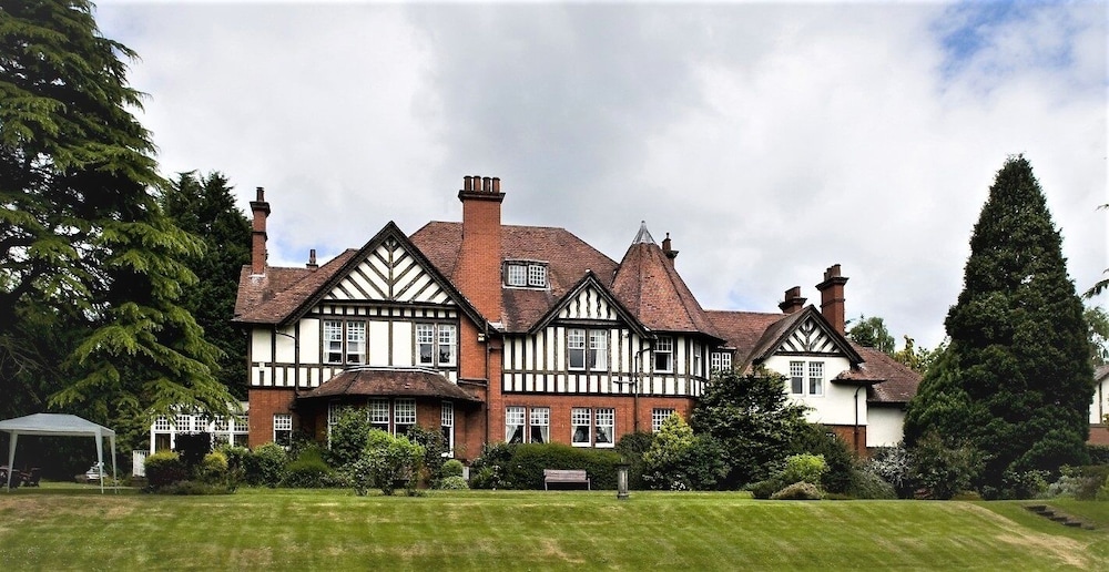 Oyo Dunmar House Hotel - Stirling