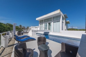 Piscina exterior
