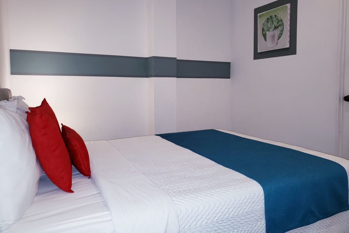 Apartamento Deluxe | Roupa hipoalergénica, camas de colchão Select Comfort