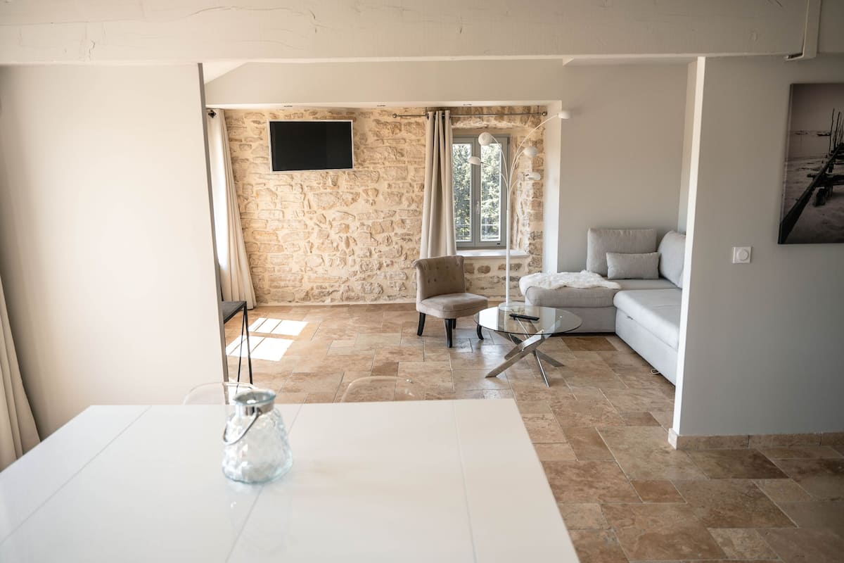 Suíte panorâmica | Roupas de cama premium, frigobar, cofres nos quartos