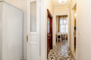 Quarto Familiar | Quartos insonorizados, Wi-fi grátis, roupa de cama fornecida