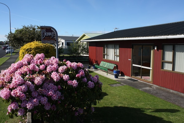 Jenny's Bed & Breakfast - New Plymouth