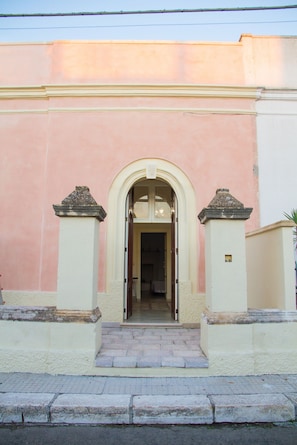Entrada do alojamento