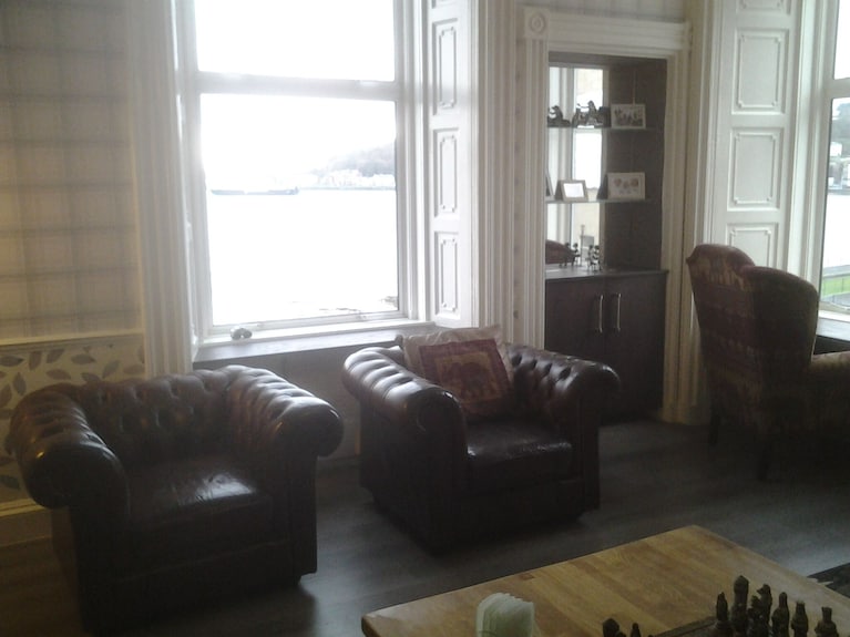 Stunning Rothesay Apartment 196 5 * Reviews Wonderful Views.\n - 로스시