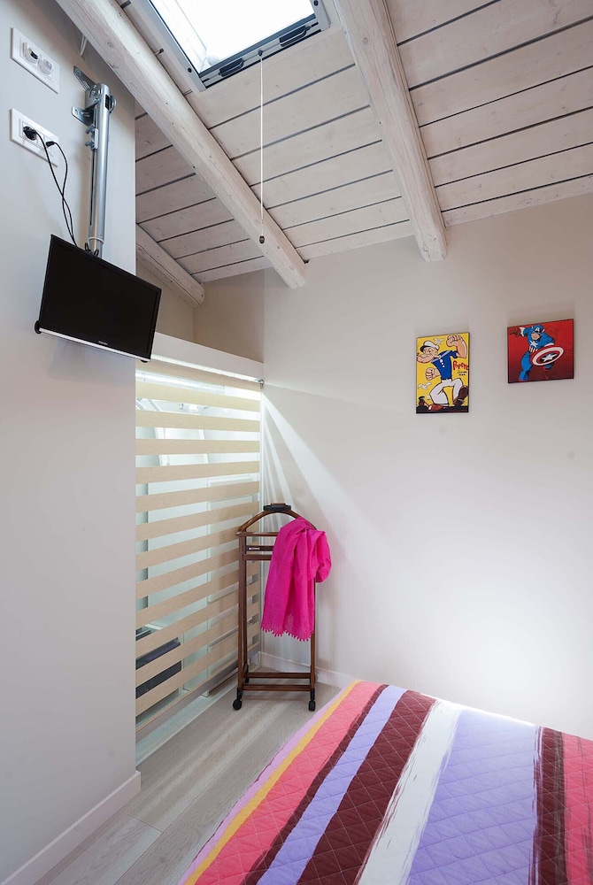 Splendid Apartment With Terrace Overlooking Corso Umberto, Taormina, Sycily - Taormina