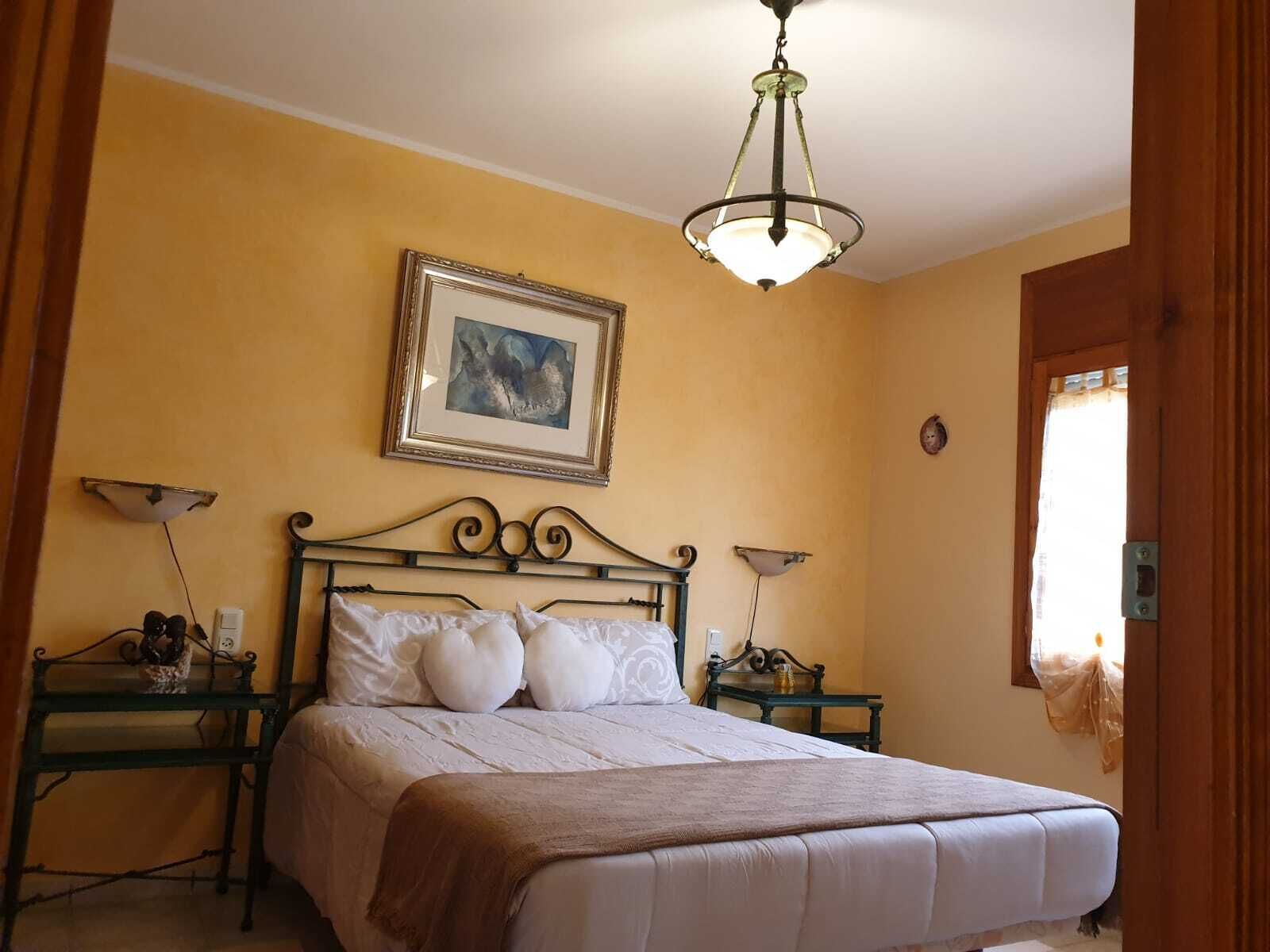 Chalet With Charm! Spacious Law Garden, Pool With Deck And More - L'Ametlla de Mar