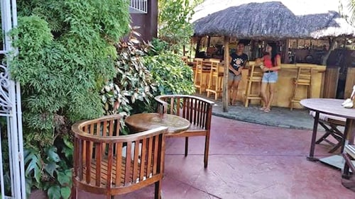 Bahay Isla Inn - Hostel Puerto Galera - Puerto Galera