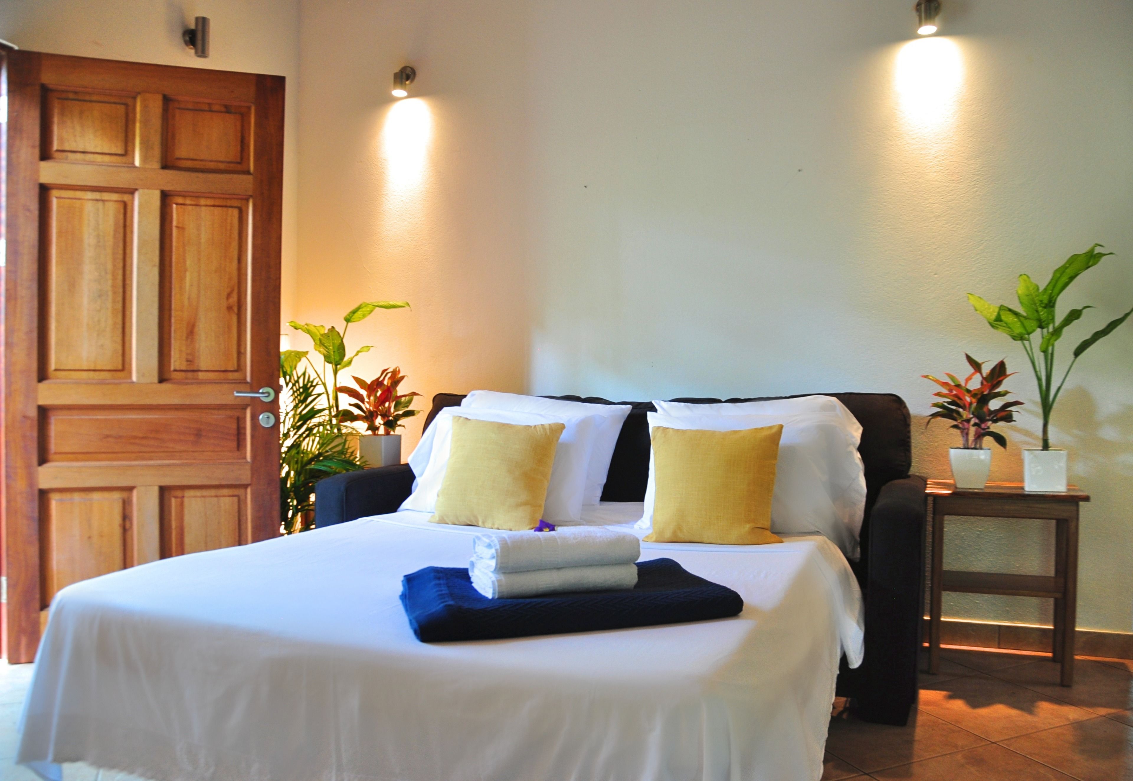 Vila luxo, 2 quartos, varanda, ao lado da praia | Camas extras