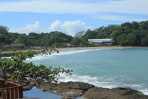 Hotel Playa Bonita - Limon