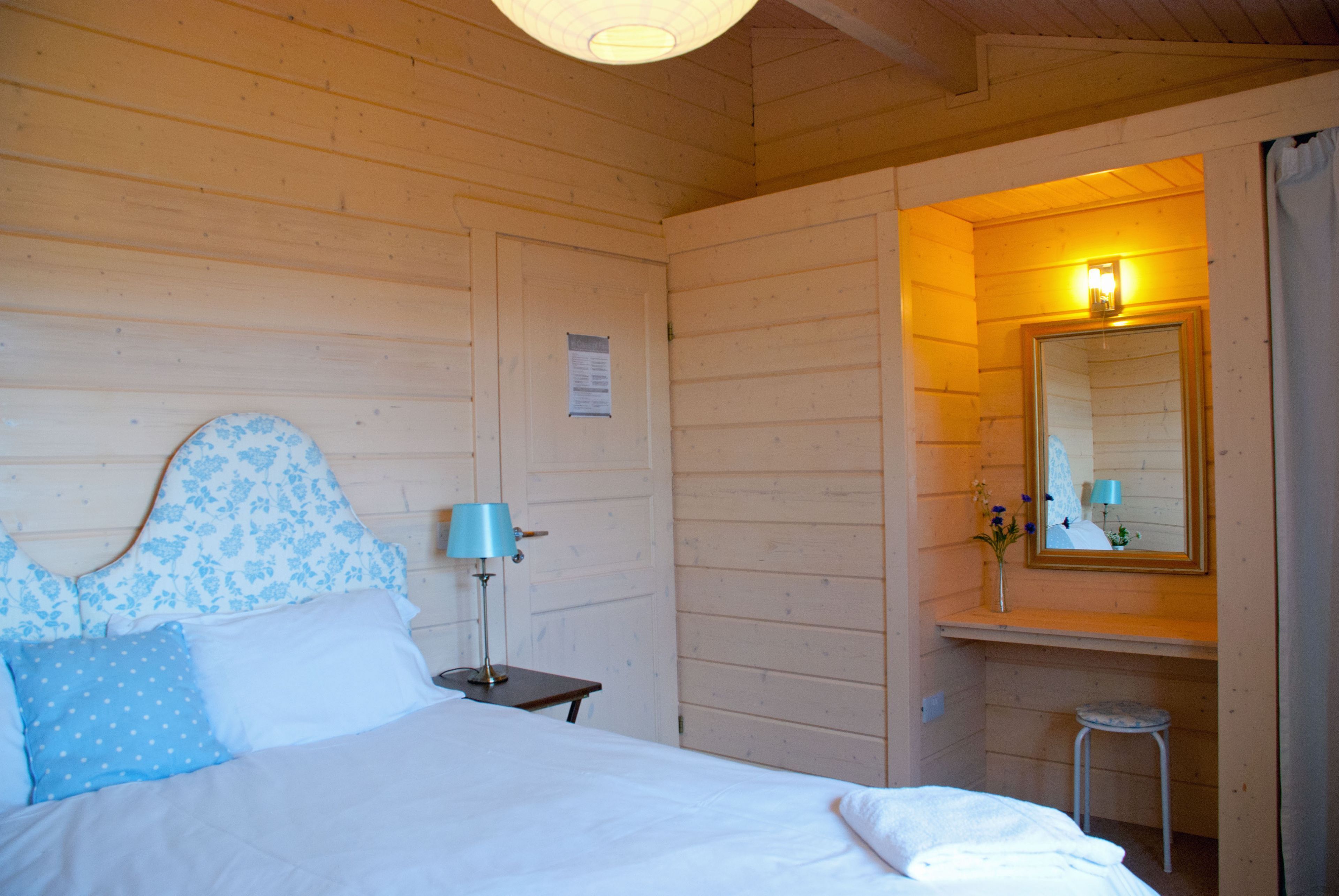Lapwing Lodge -  A Very Comfortable And Spacious Seaside Log Chalet In An Ideal Position A Minutes W - Dumfries and Galloway