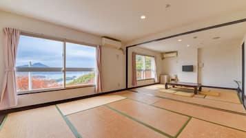 Quarto Tradicional (Japanese-style, 12) | Ferro/tábua de engomar, Wi-fi grátis, roupa de cama fornecida