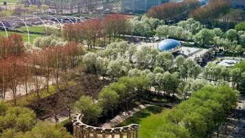 Quarto, 1 cama Queen (Millennium - ADA) | Vista do quarto