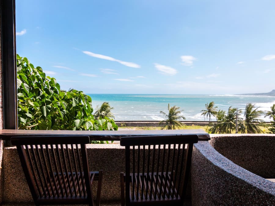 Quarto Quádruplo, varanda, vista para o oceano | Secretária, quartos insonorizados