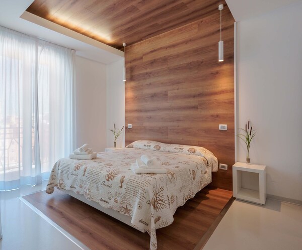 Lumiere Rooms - Eja Sardinia - Cagliari