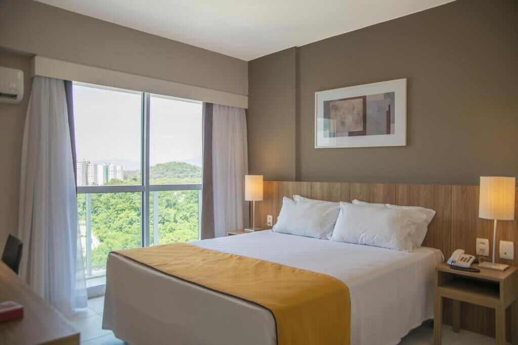 Suíte standard (Casal) | Roupas de cama premium, frigobar, cofres nos quartos