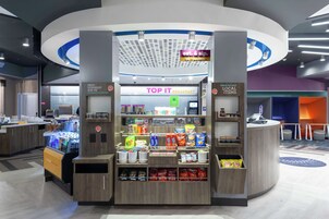 Snack-bar