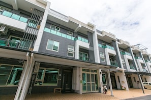 Fachada da propriedade