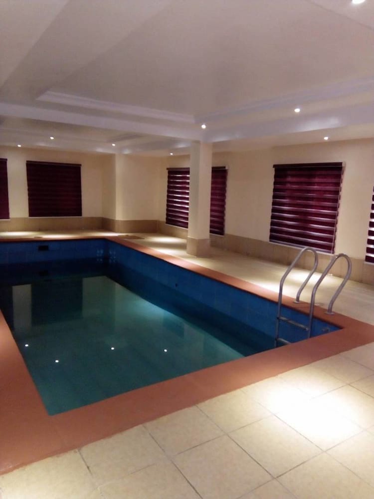 Reeve Court Apartment - Lagos
