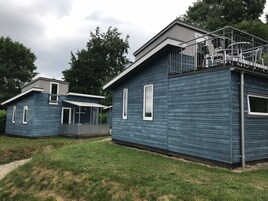 Bangalô conforto | 1 quarto, ferros/tábuas de passar roupa, Wi-Fi de cortesia