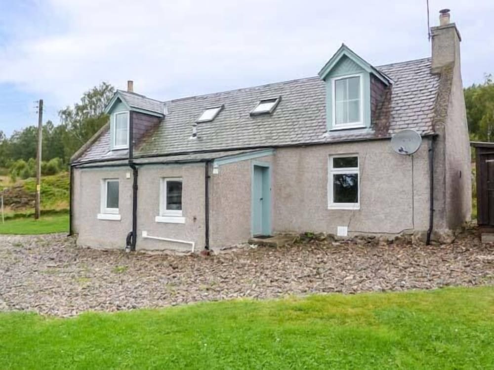 Easter Duthil Cottage - Moray