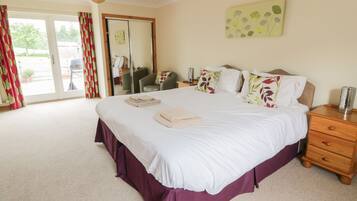 Casa de Campo | 3 quartos, com decoração personalizada, com mobília individualizada