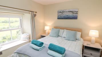 Casa de Campo | 2 quartos, com decoração personalizada, com mobília individualizada